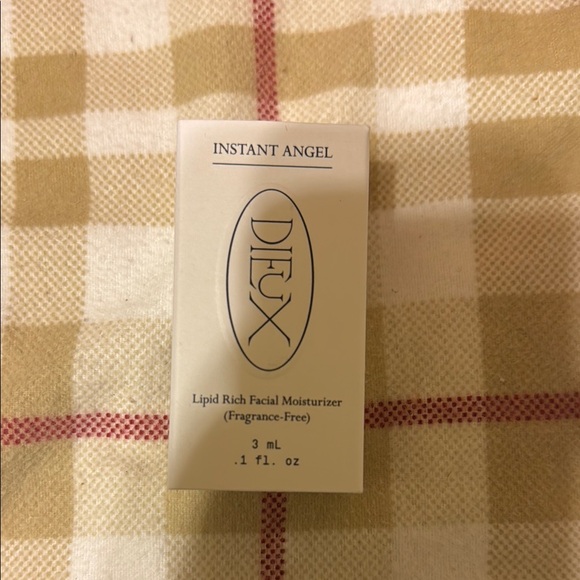 Dieux | Skincare | Dieux Instant Angel Facial Moisturizer | Poshmark